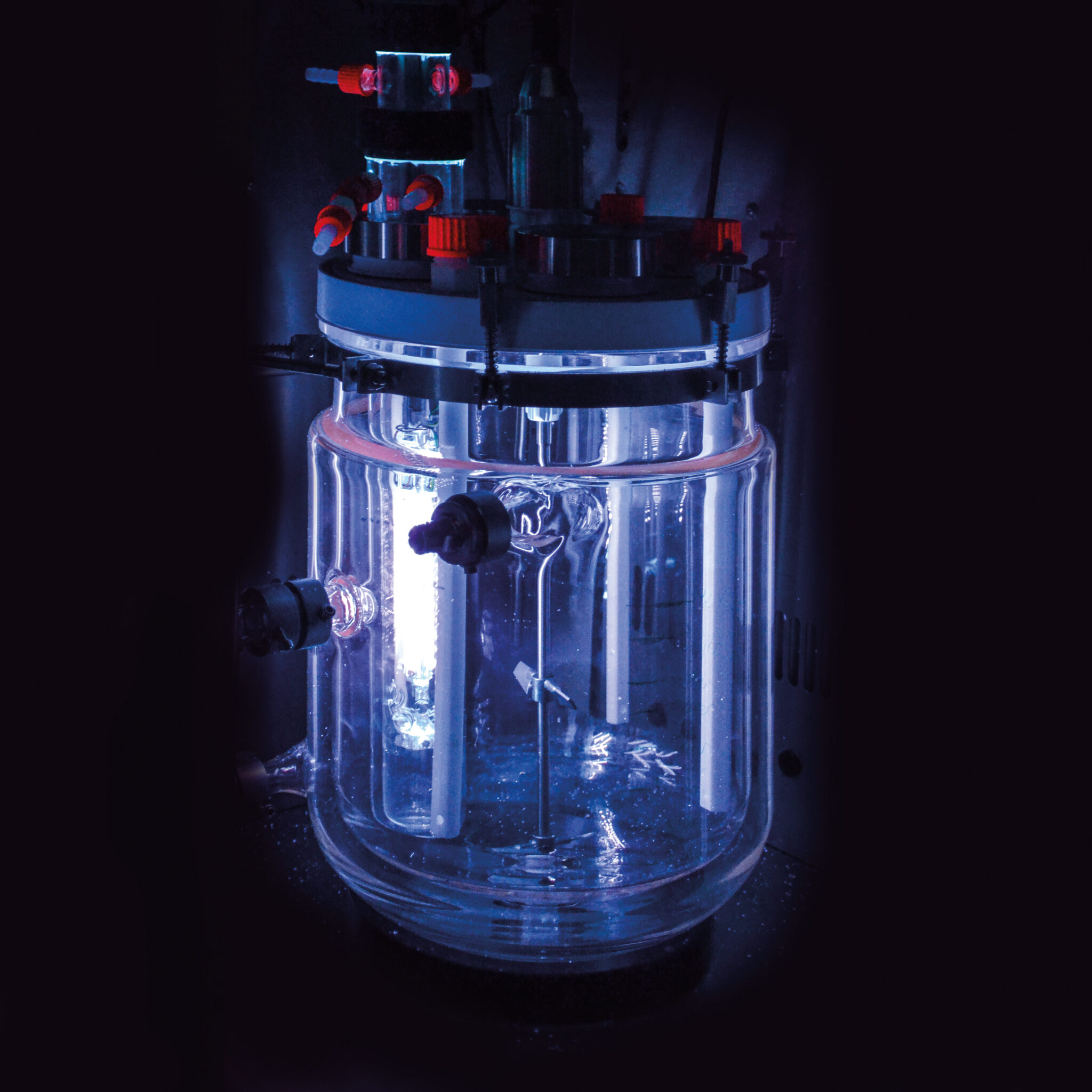 Agitated Photoreactors - Photoreactors - Photochemistry